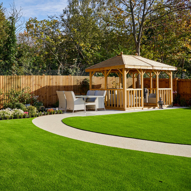 How To Sand Infill Your Artificial Grass | DIY | LazyLawn